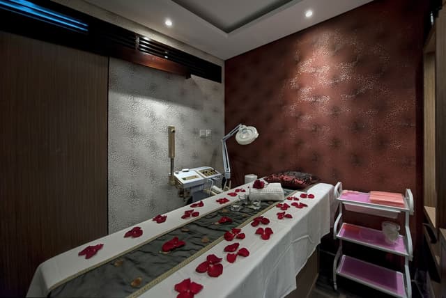Omega Hotel Dubai, Al Raffa : -50% en journée • Réservation à l'heure l ...
